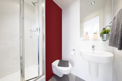 Book Pier Quays Student Accommodation in Medway for 2024/25 | UniAcco