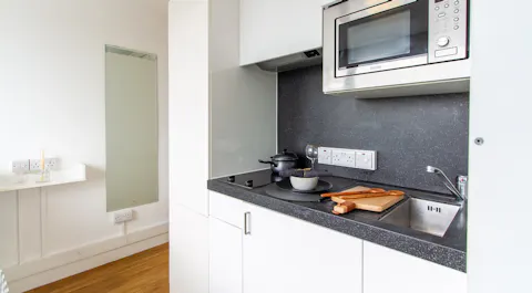 Chelsea Lightfoot Hall London | Book For AY 24-25 | UniAcco