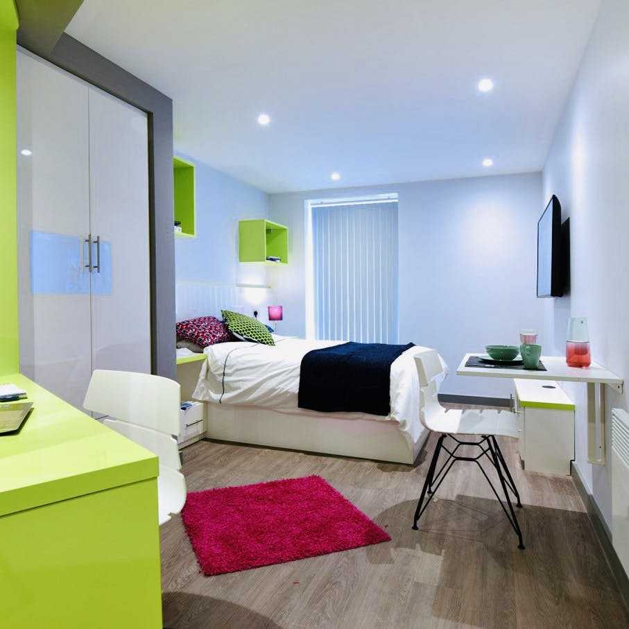 Book The Courtyard Block A Student Accommodation in Huddersfield for ...