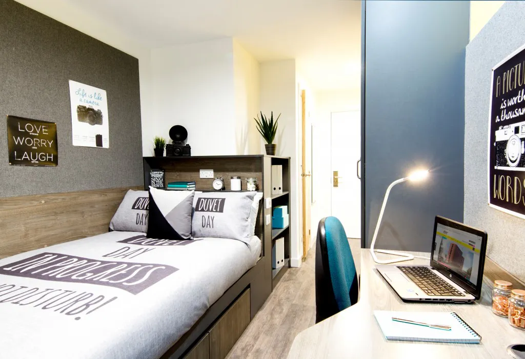 Book Bentley House Student Accommodation in Birmingham for 2024/25 ...